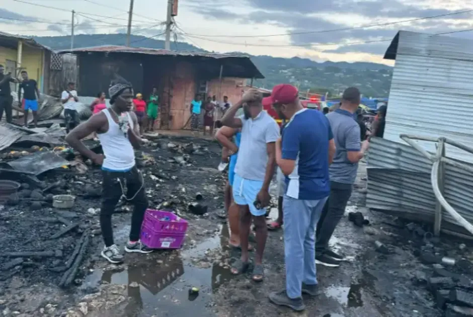 Jamaica: Massive fire ravages Ocho Rios Market, destroys over 10 stalls ...