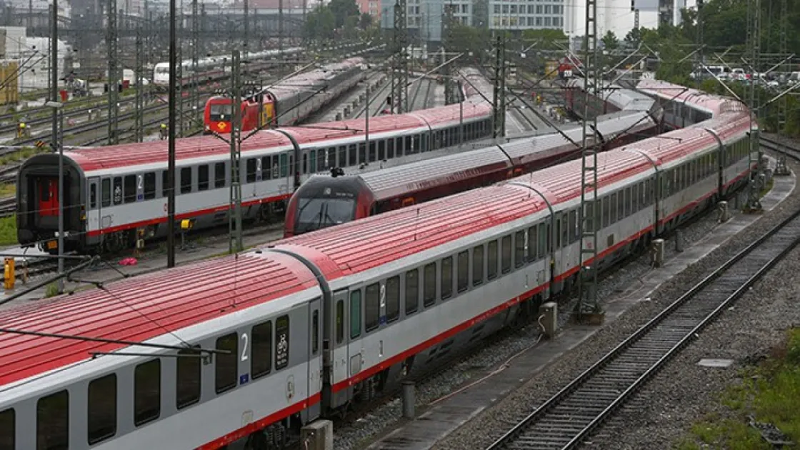 German rail strikes cause long-distance rail traffic - WIC News