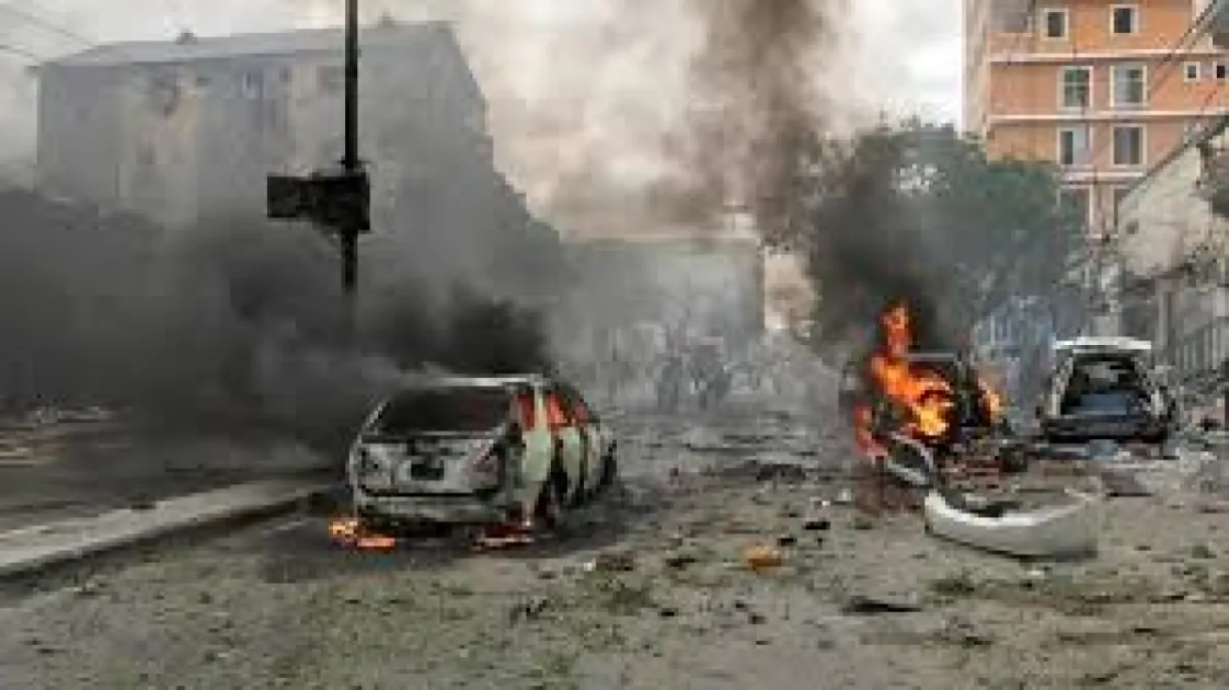 At least 5 killed in car bomb attack in Somali capital - WIC News